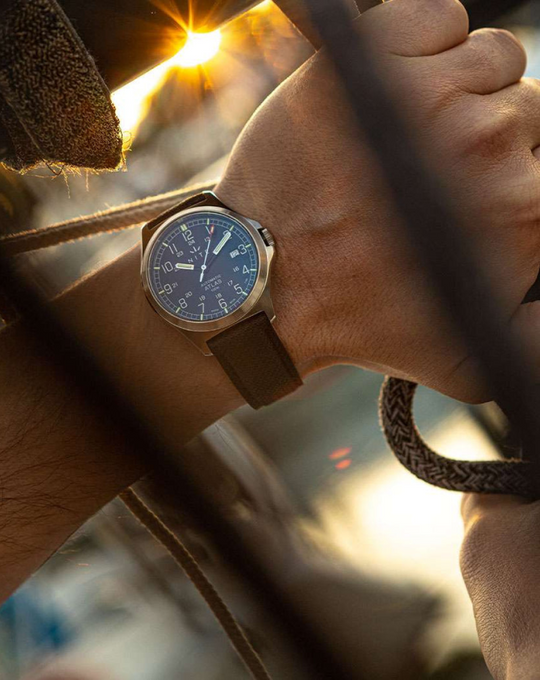 NITE MX10 - Original Field Watch – NITE Watches UK